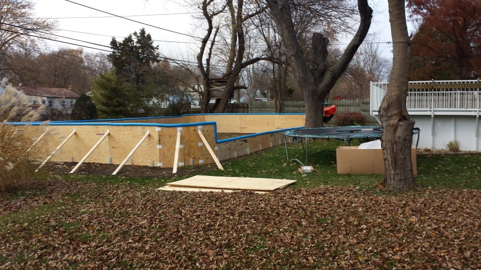 Backyard Ice Hockey Rink Gallery | Pictures of Backyard Ice Rinks