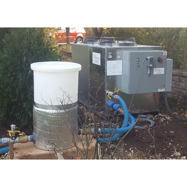 2,000 Square Foot Chiller | Iron Sleek