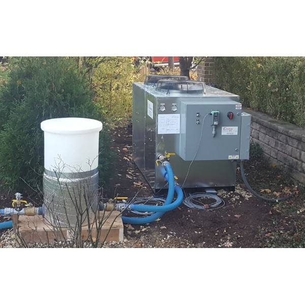 2,000 Square Foot Chiller | Iron Sleek