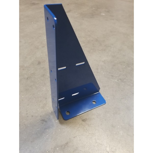 Ice Rink Ground Brackets for Hard Courts | Iron Sleek